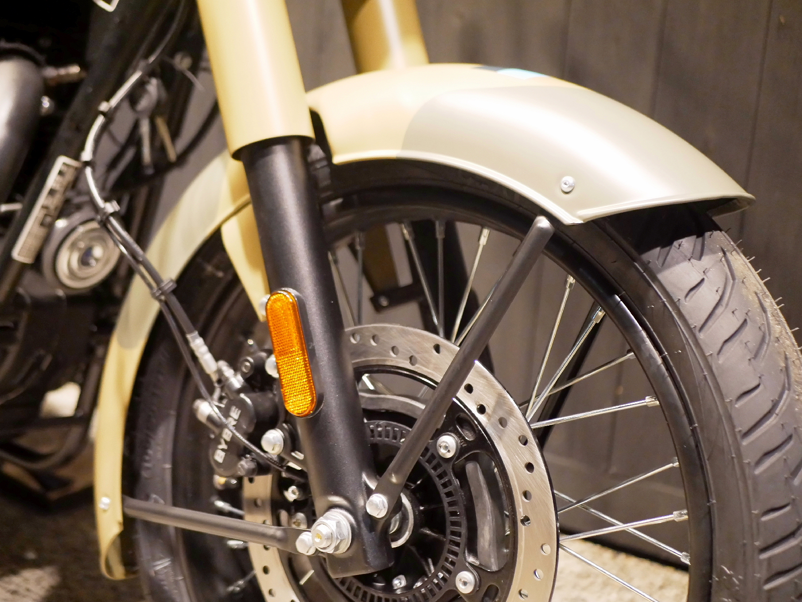 ROYAL ENFIELD CLASSIC 350 Signals 新車 | 鉄馬舎