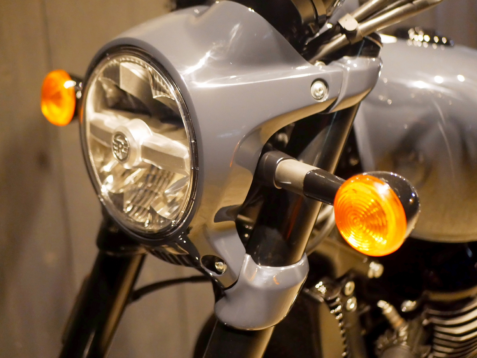 ROYAL ENFIELD SHOTGUN 650 Base 新車 | 鉄馬舎