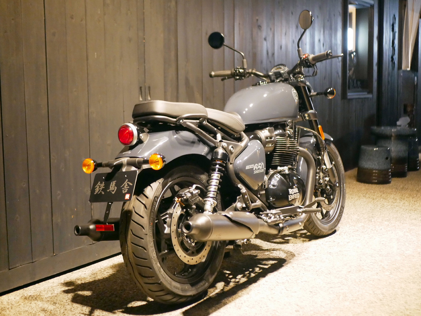 ROYAL ENFIELD SHOTGUN 650 Base 新車 | 鉄馬舎