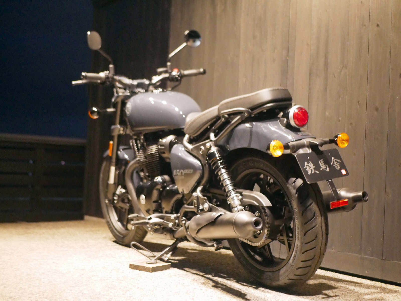 ROYAL ENFIELD SHOTGUN 650 Base 新車 | 鉄馬舎